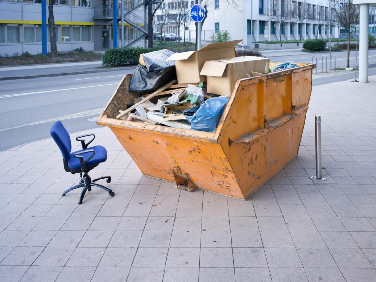 Containerdienst Berlin - Sperrmüllcontainer - Hier Buchen!
